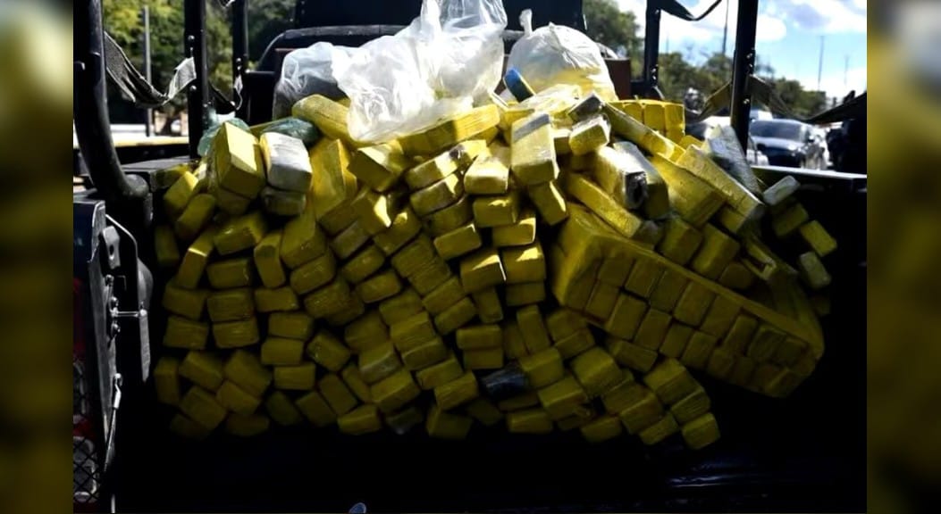 Tres nicaragüenses capturados con dos toneladas de droga en Colombia ...